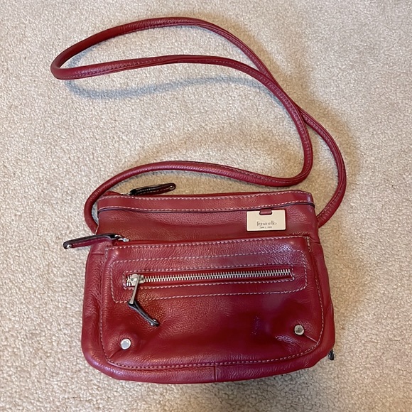 Tignanello | Bags | Tignanello Red Crossbody With So Many Pockets ...
